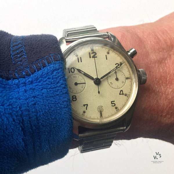 Lemania Series 1 - A Royal Navy Single Pusher with Case Back Reference ...