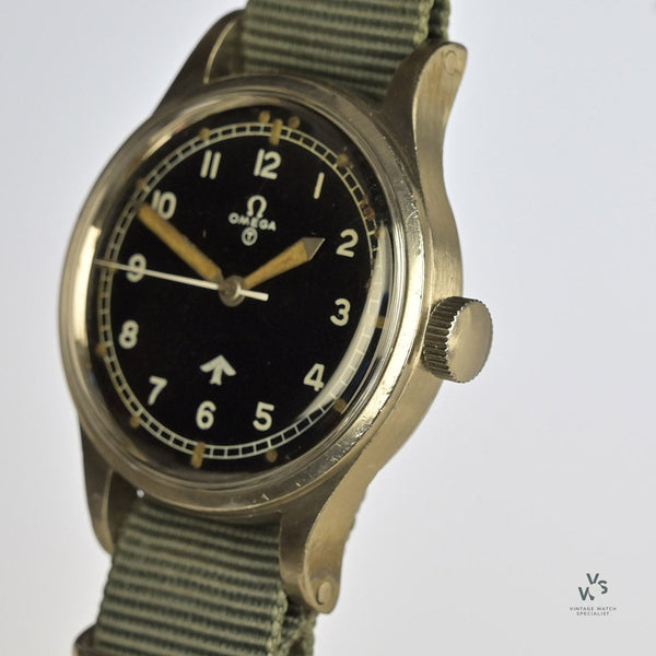 Omega Reference 2777-1 - RAF 6B/542 RAF Issued Fat Arrow Pilot’s Watch ...
